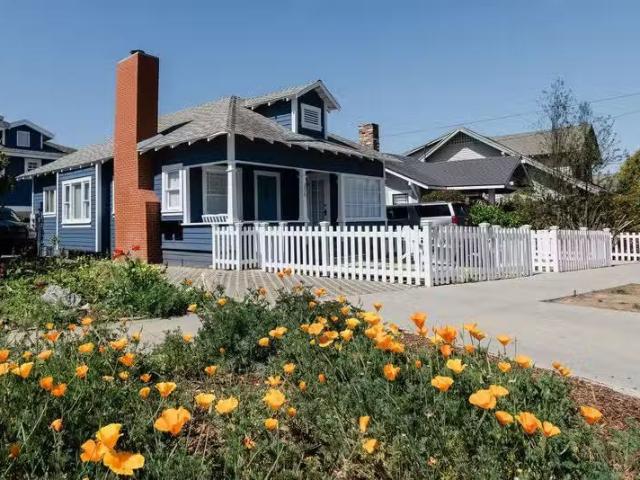 58821956 315 N Gertruda Ave