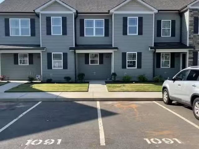 58822377 1091 Peony Ln