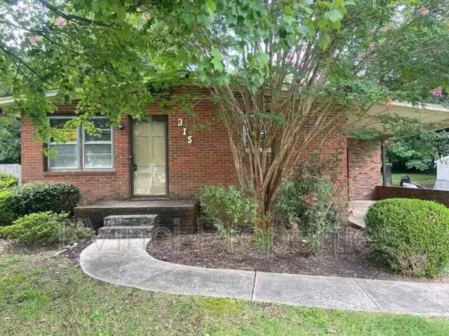 58828352 315 Snider St