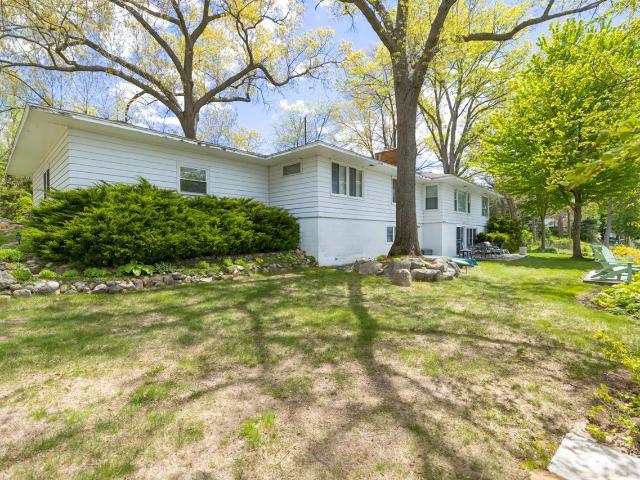 58828 Burr Oak Road