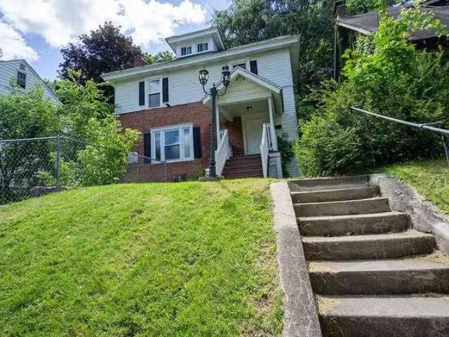 58834390 250 Greenwood Pl