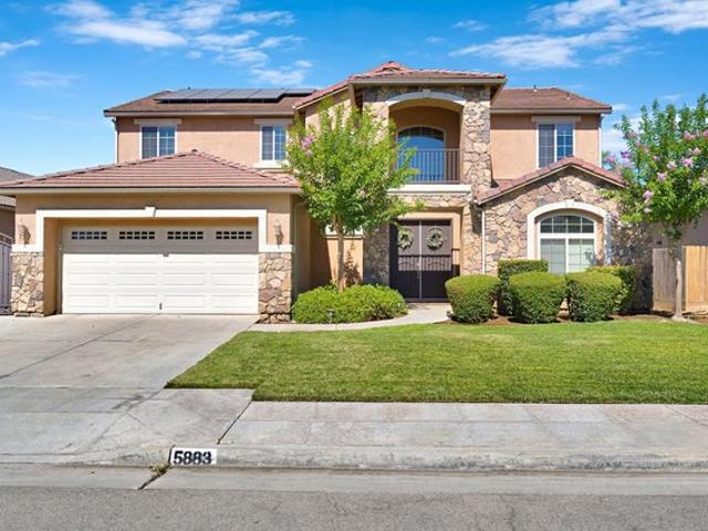 5883 N Leafwood Ave, Fresno, CA 93723