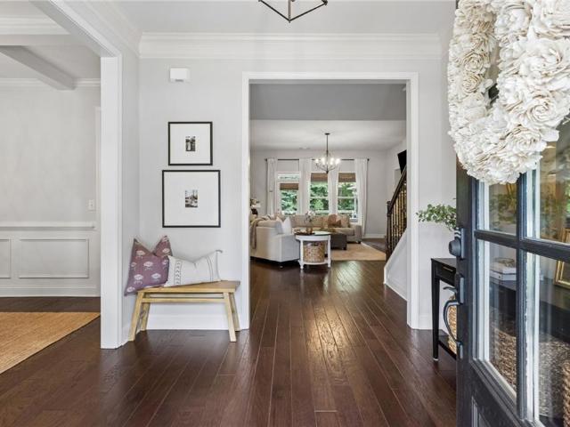 5883 Heritage Ridge