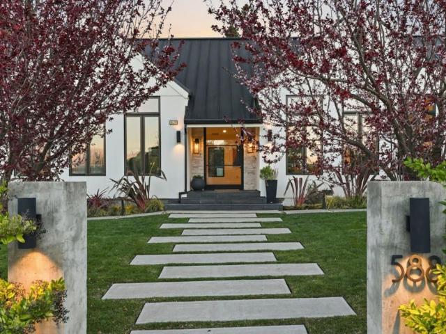 588 Craig Road