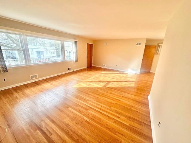 588 Avenue A # 2