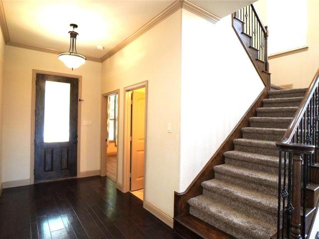 588 Deverson Drive