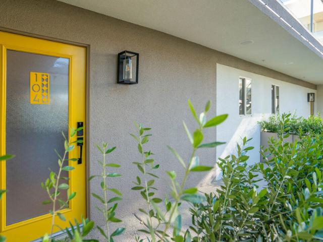 588 E San Lorenzo Road 104