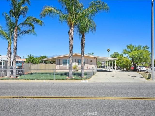588 N Gilbert St, Hemet, CA 92543