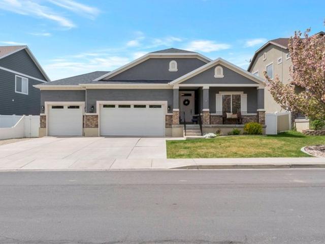 588 S Willow Xing W, Lehi, UT 84043