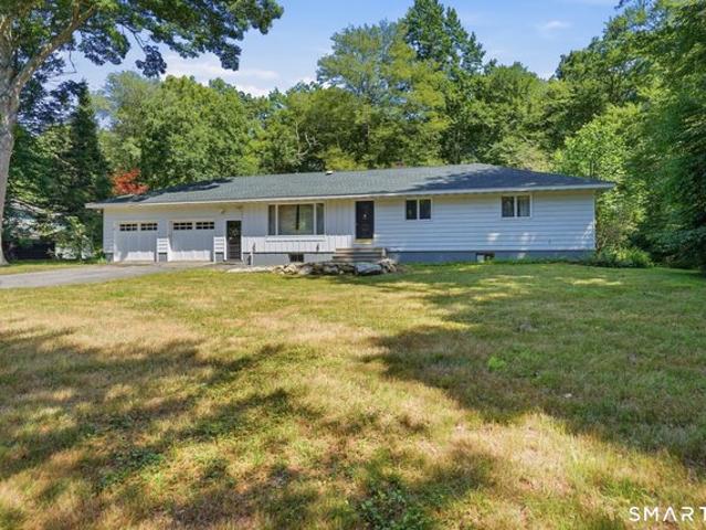 588 Pendleton Hill Rd, North Stonington, CT 06359
