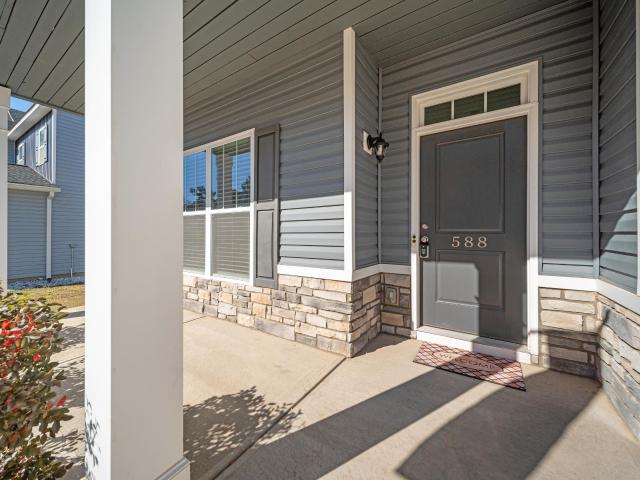 588 Roseridge Drive