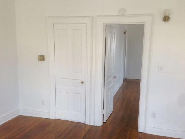 588 West Market Street 3 Bedroom Apartment for Rent at 588 W Market St, York, PA 17401 Doctors Row