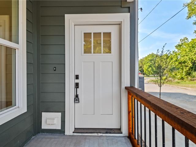 588 Willow Avenue 1