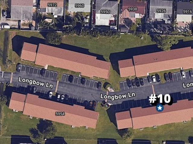 5894 Longbow Ln Apt 10, West Palm Beach, FL 33415