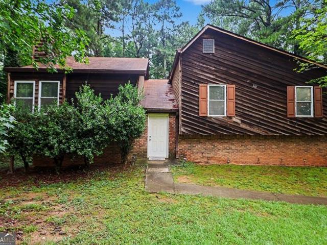 5894 Sutton Dr, Douglasville, GA 30135