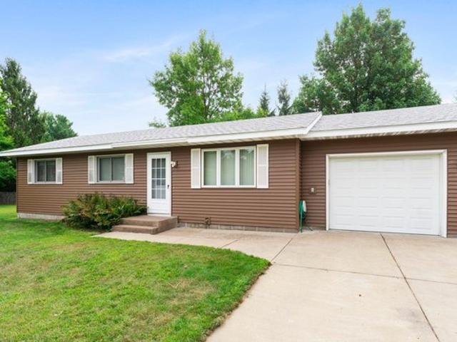 5895 Red Fox Run, North Branch, MN 55056