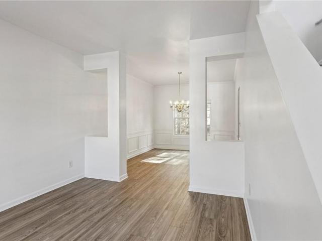 5896 Village Loop