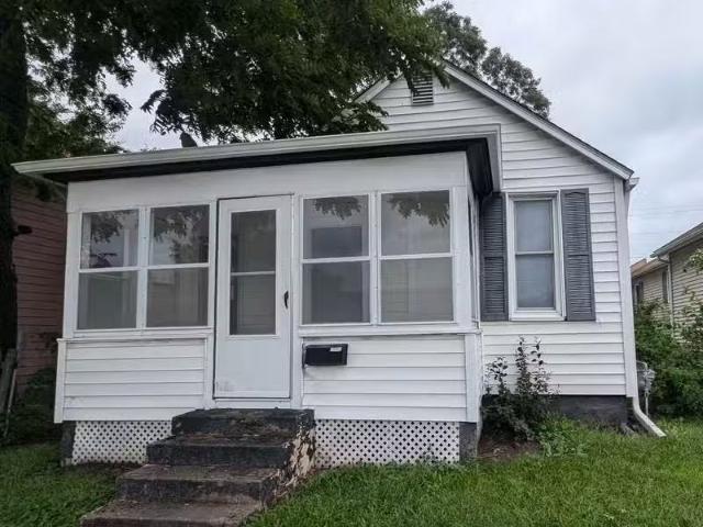 58986207 1411 5th Ave