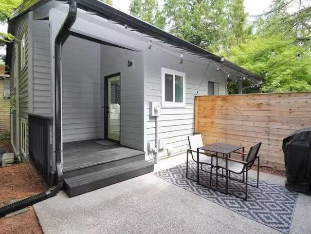 58900321 551 S Texas St