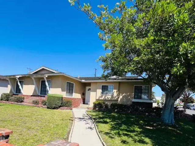 58900997 20556 Avis Ave