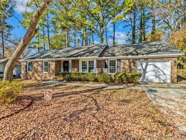 5890 Waccamaw Ct, Fayetteville, NC 28314