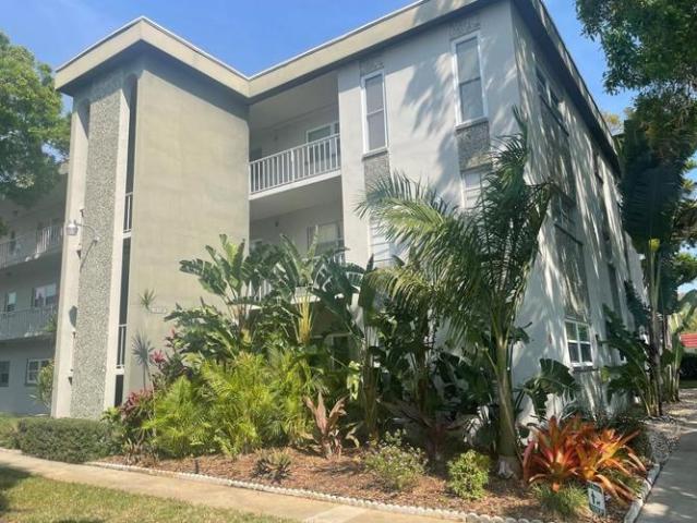 5890 38th Ave N #211, Saint Petersburg, FL 33710