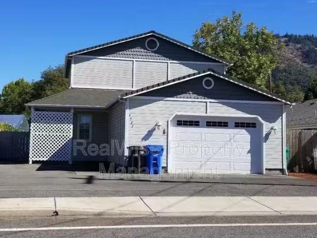 58910816 1527 Hamilton Ln