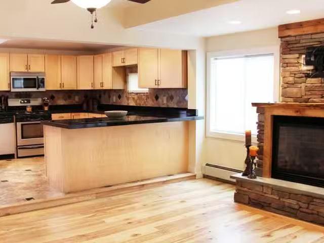 58934115 118 North St
