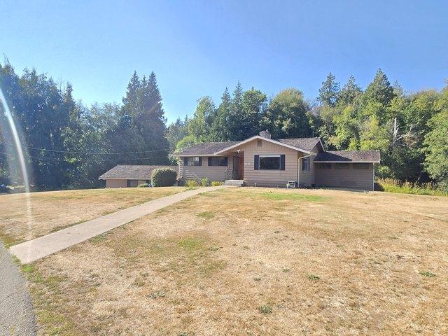 5893 Northwest Dr, Ferndale, WA 98248