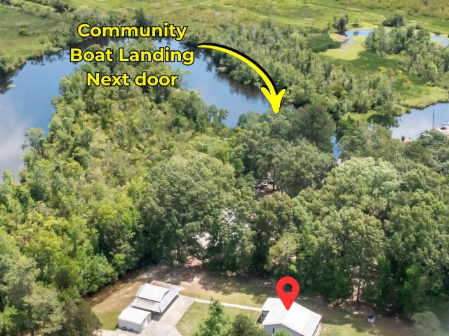 589 Backfield Road