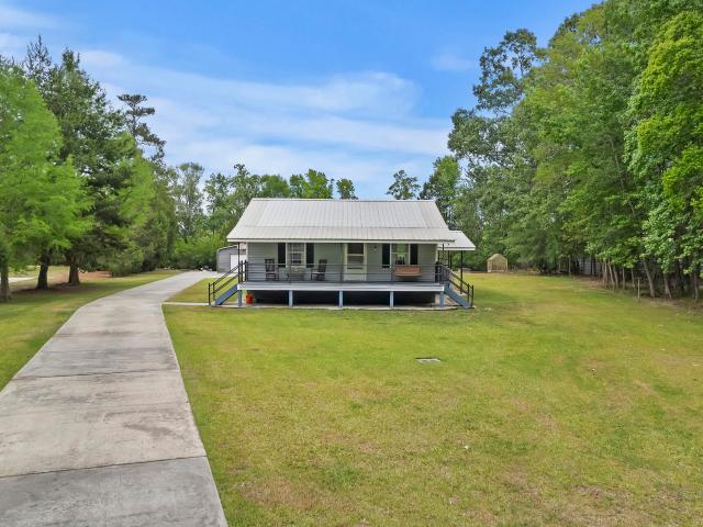 589 Backfield Road