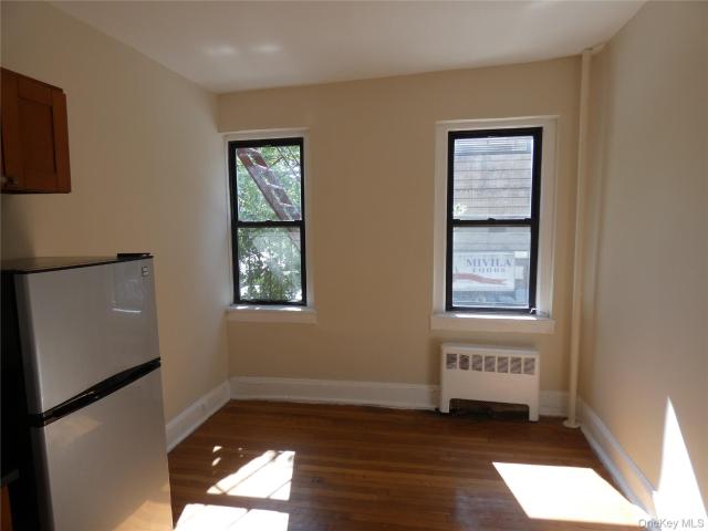 589 First Avenue 1