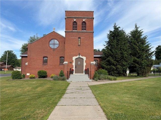 589 S Main St, Central Square, NY 13036