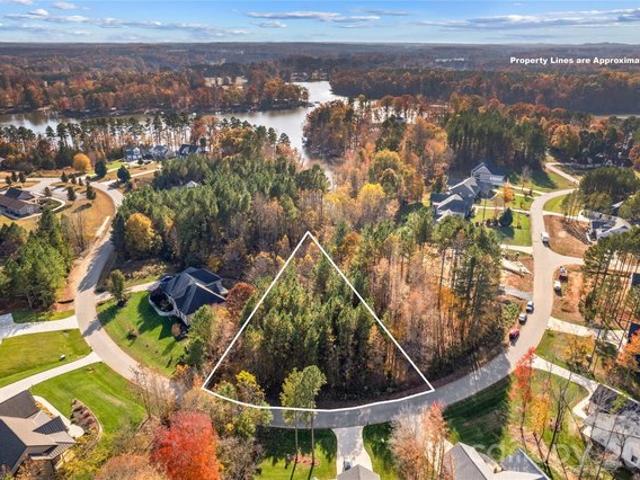 589 Sunset Pointe Dr, Salisbury, NC 28146