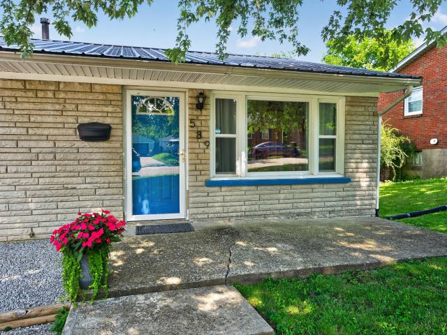 589 Plainview Road