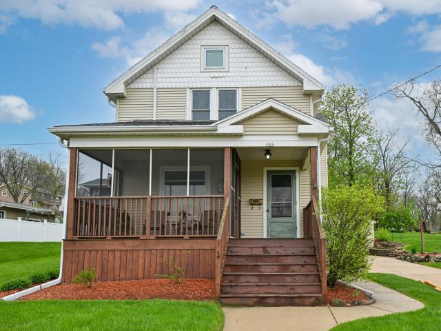 589 W Chestnut St, Burlington, WI 53105 | MLS #1959 | Compass