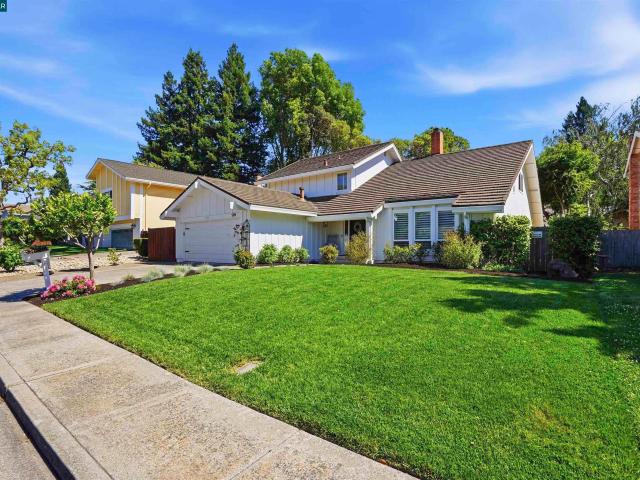 589 Zephyr Cir
