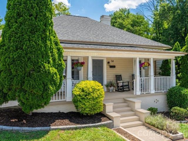58 4th St, Cramerton, NC 28032