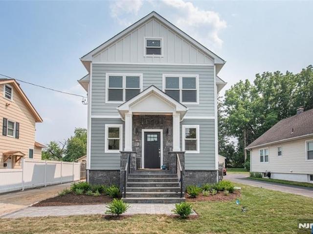 58 Van Duyne Ave, Wayne, NJ 07470