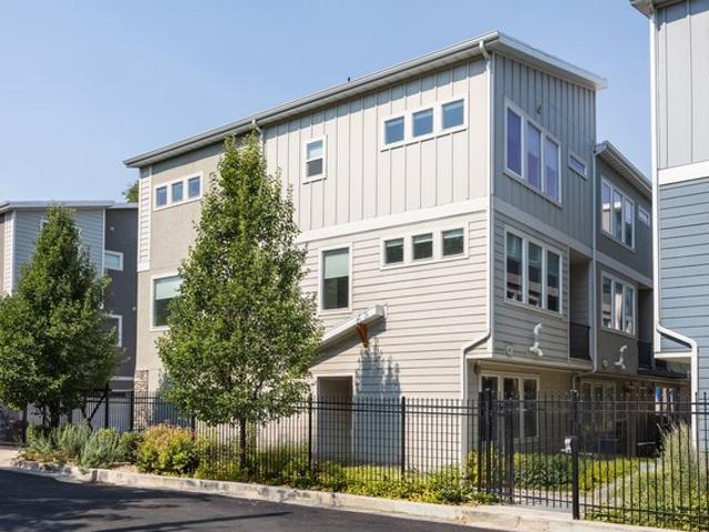 58 W Brooklyn Park Ln, South Salt Lake, UT 84115