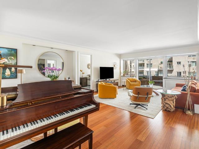 58 W 58TH Street 7C