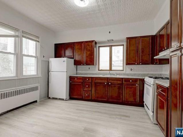 58 Westervelt Avenue # 1