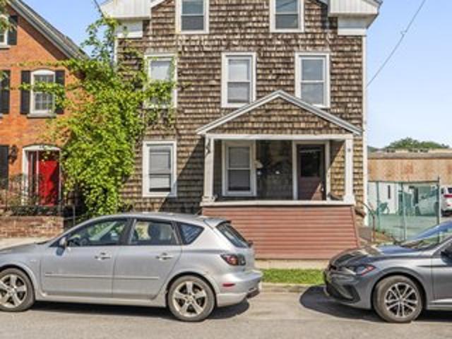 58 Woodlawn Ave, Saratoga Springs, NY 12866