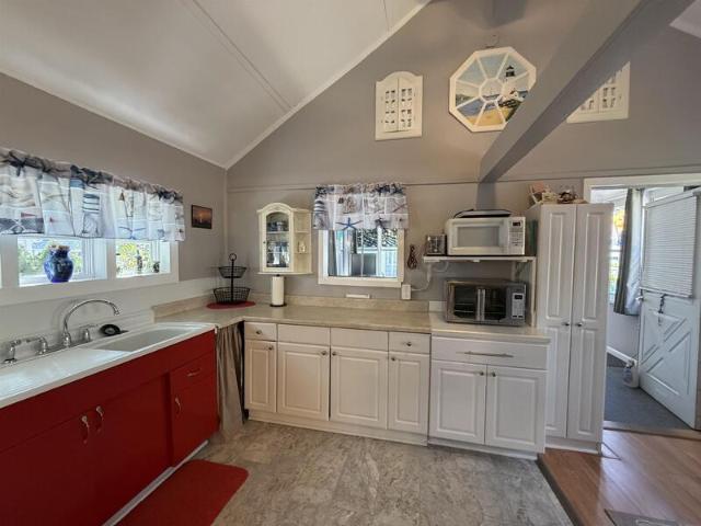 58 Acorn Road, Hampton, NH 03842