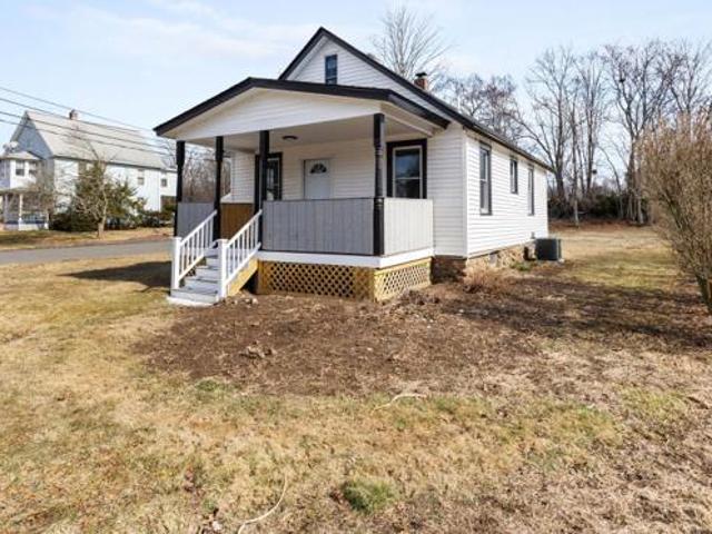 58 Andrews St, Bristol, CT 06010