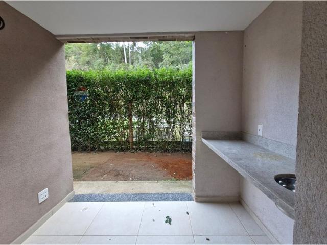 58 Área Útil Apartamento Alugar, 2 Dormitórios localizado em Estrada Philuvio Cerqueira Rodrigues, 2200, Itaipava, Petrópolis, Rio de Janeiro, 25745071 | Brasil