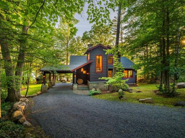 58 Arrowhead Rd, Piseco, NY 12139