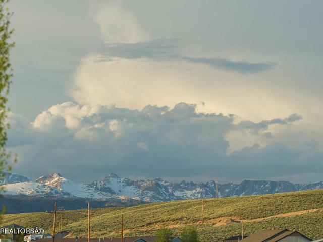 58 Blackhawk Trail, Pinedale, WY 82941 | MLS #25 1212 | Compass