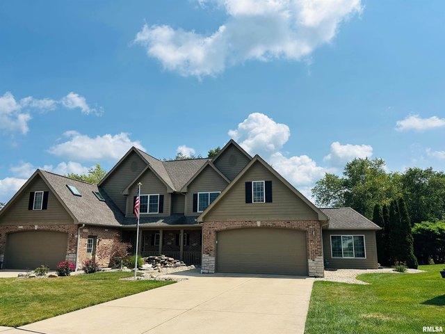 58 Brooke Cir, Morton, IL 61550