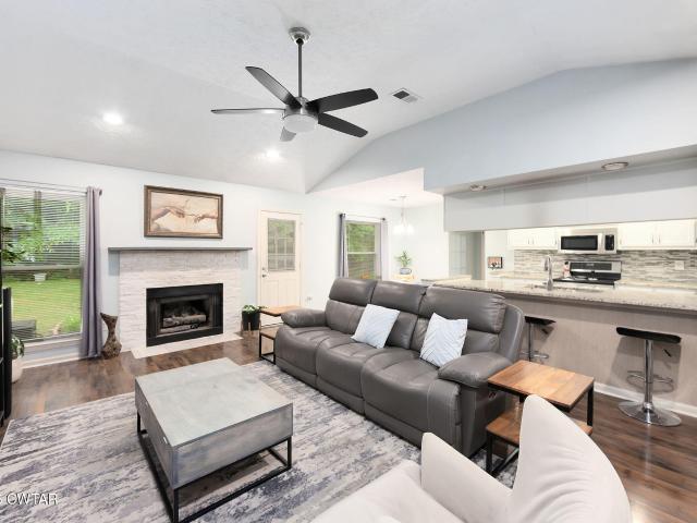 58 Braewood Cove, Jackson, TN 38305 | MLS #2601 | Compass